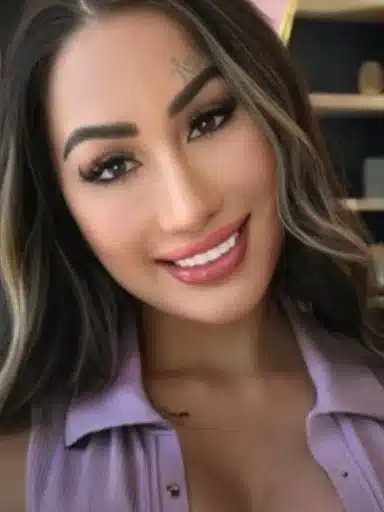 Amia Miley Wiki/Bio, Age, Height, Weight, Net Worth - Wikiindetail