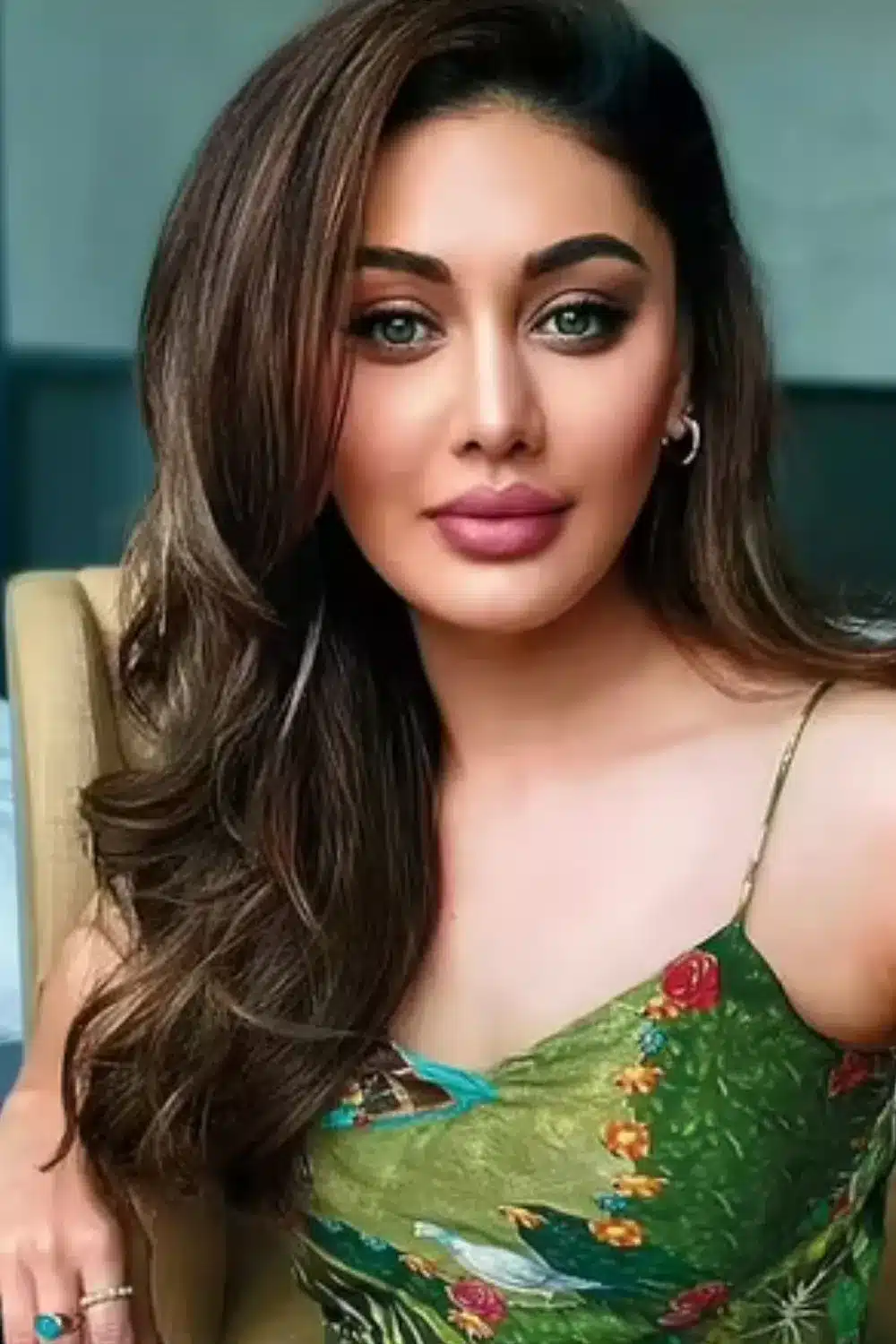 Shefali Jariwala Biography/Wiki, Age, Husband, Career, Net Worth ...