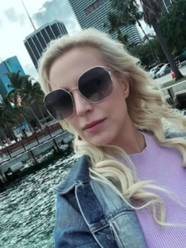 Sophia West Wiki and Biography, Height, Career & Net Worth - Wikiindetail