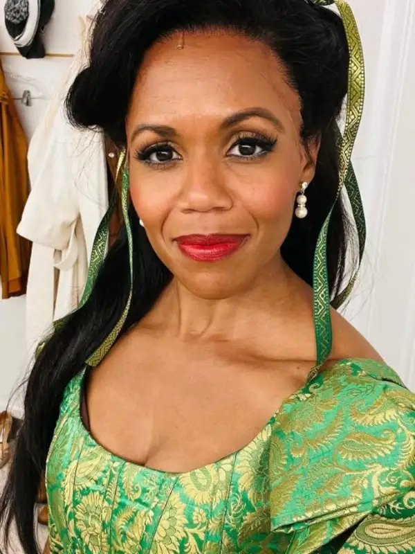 Nikki Daniels Biography, Wiki, Height, Weight, Career, and Net Worth ...