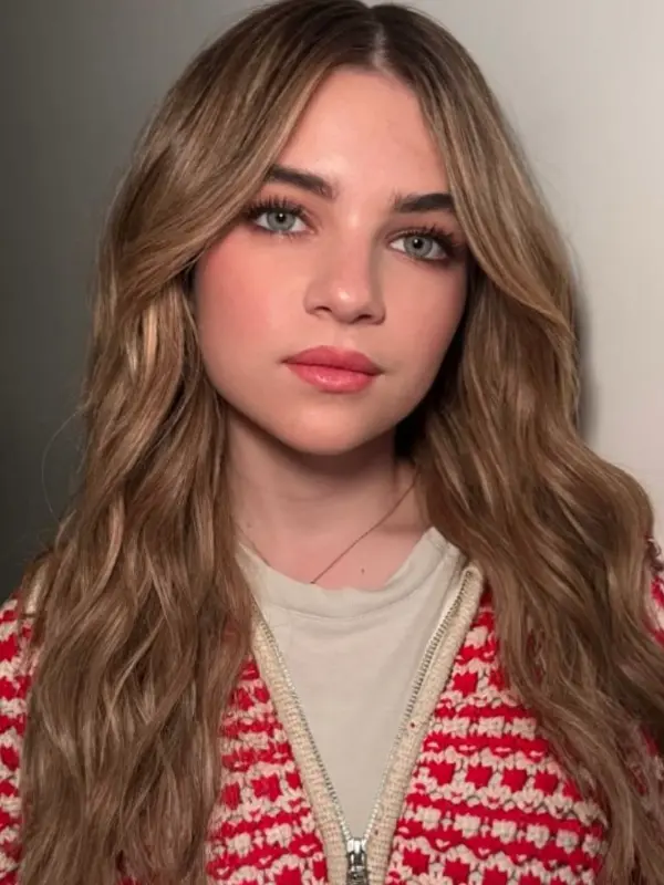 Raegan Revord Biography, Height, Career, and Net Worth - Wikiindetail