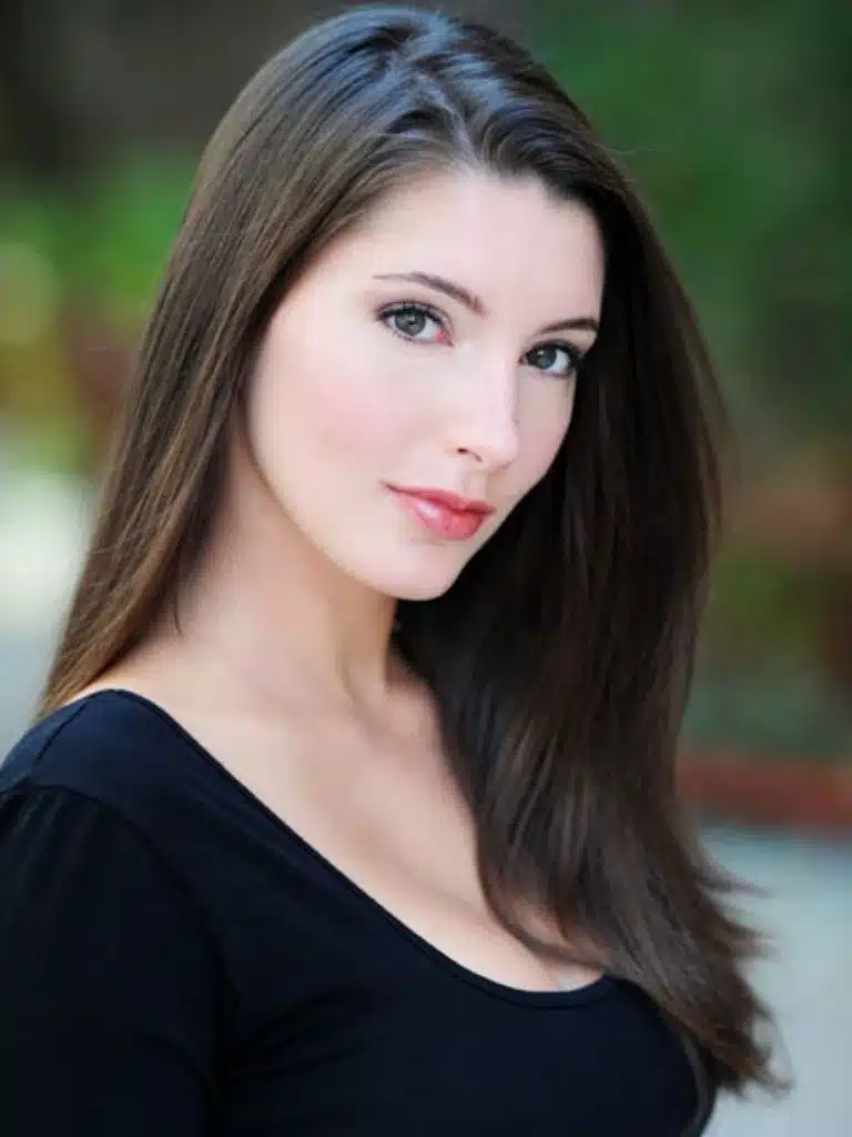 Ashley Anderson Biography: Wiki, Age, Career, Height, Weight, Boyfriend ...