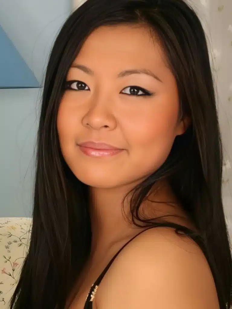 Raya Steele Biography: Wiki, Age, Career, Height, Weight, Boyfriend ...