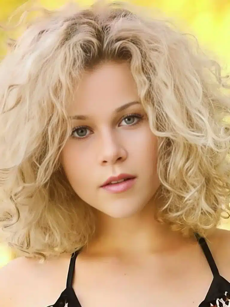 Hailey Rose And Max Fills Wiki & Bio, Age, Height, Weight, Net Worth ...